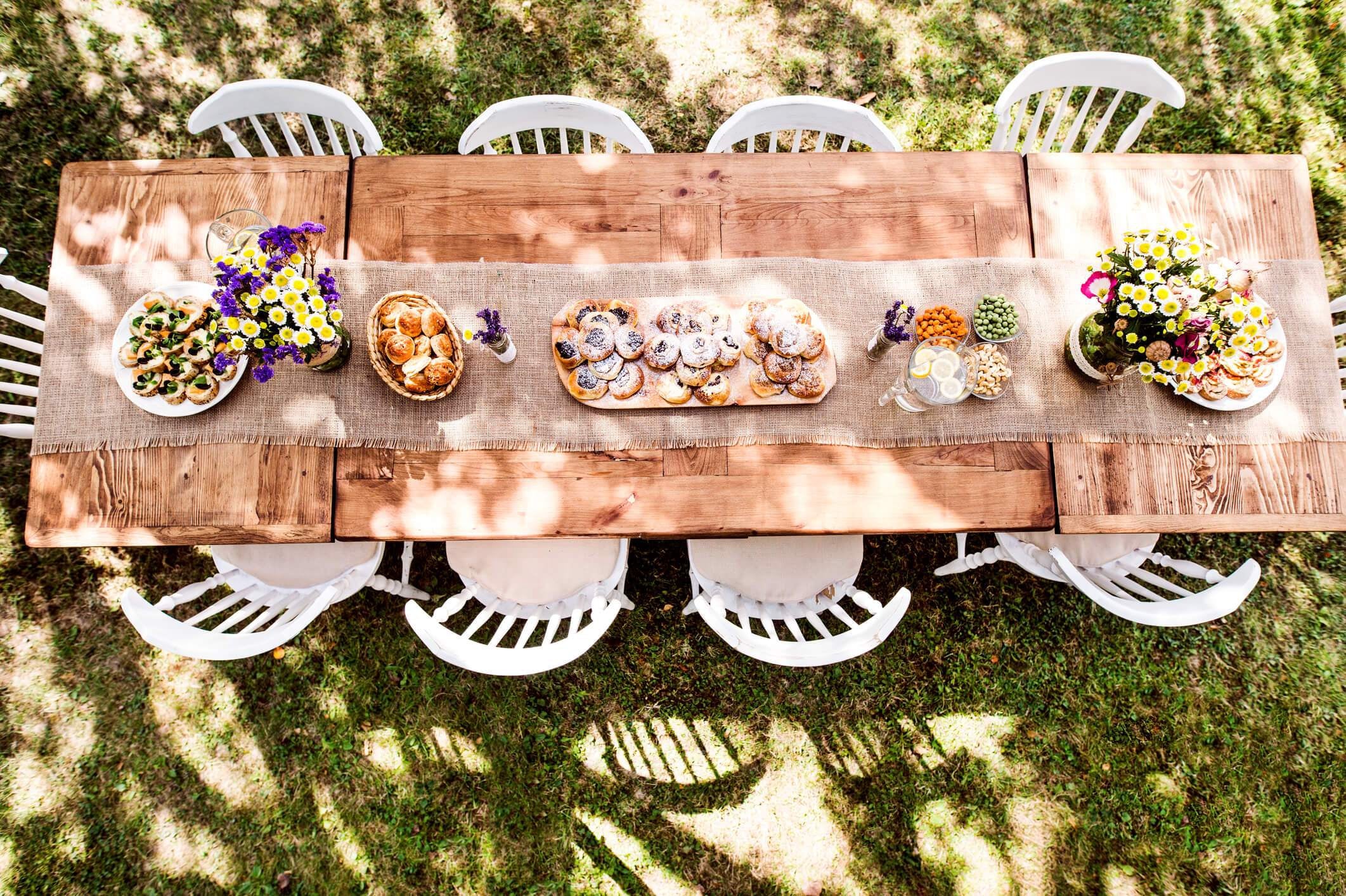 Outdoor Summer Party Ideas | Cascade Manufacturing