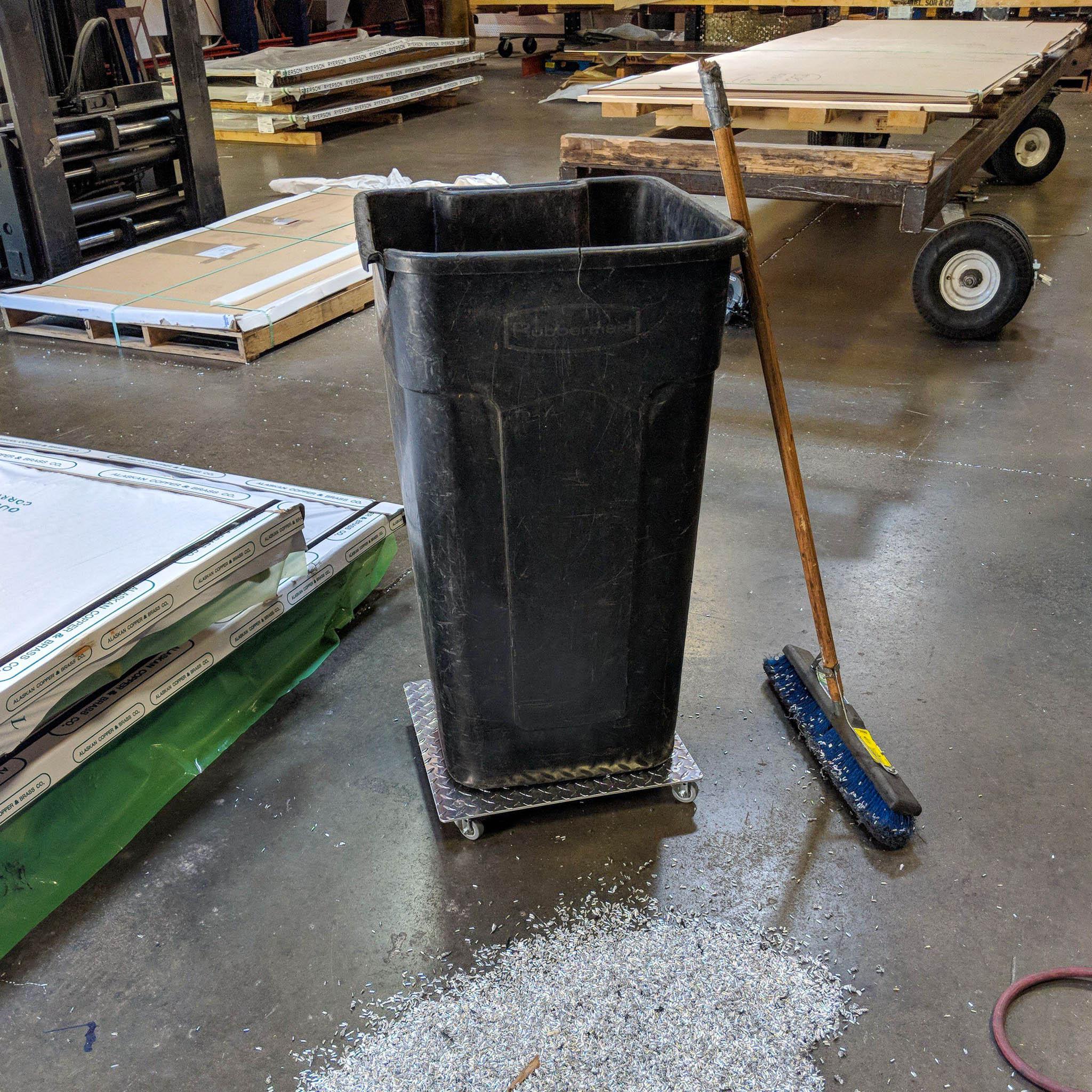 Aluminum Rolling Square Plant Caddy – Cascade Manufacturing